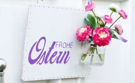 DIY Ostern Türschild mit Mason Ball Glas als Vase